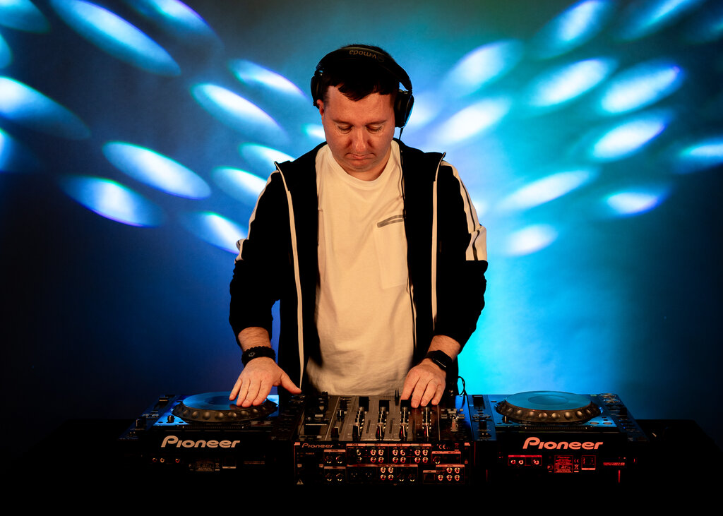 DJ Adrian Ground | Sporthotel Silvretta Montafon